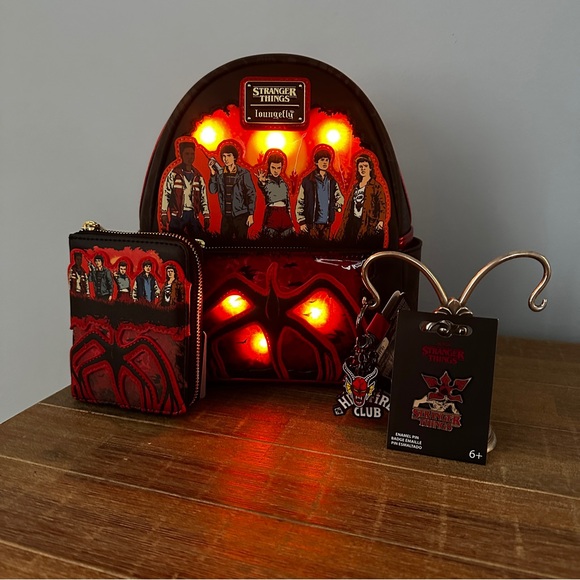Loungefly | Bags | Loungefly Stranger Things Group Portrait Collection ...